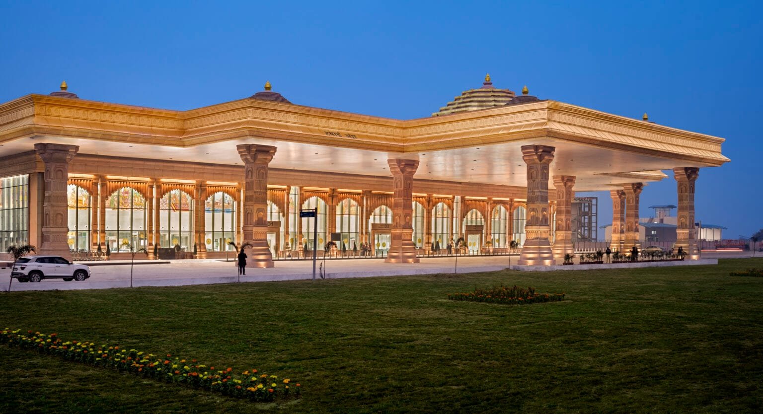 STHAPATI, a prominent architectural firm based in Lucknow & New Delhi