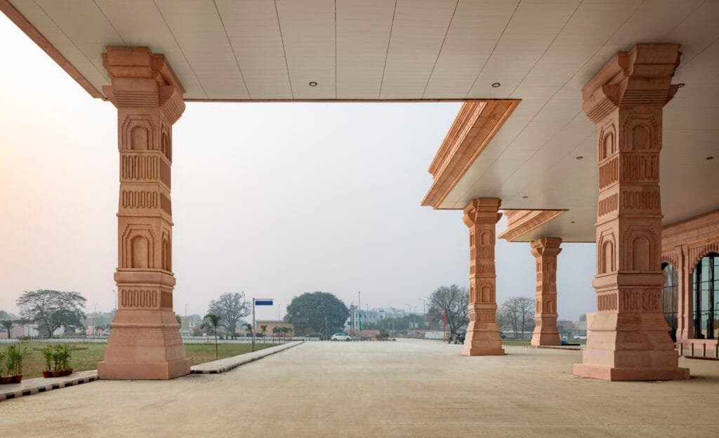 STHAPATI, a prominent architectural firm based in Lucknow & New Delhi